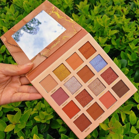 Makeup | Coco Urban Peachy Golden 16 Color Palette | Poshmark